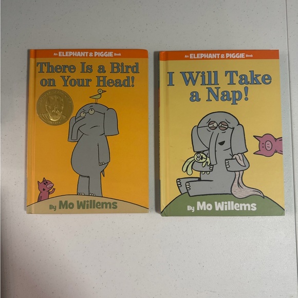Toys | Elephant Piggie Book Set By Mo Willems | Poshmark